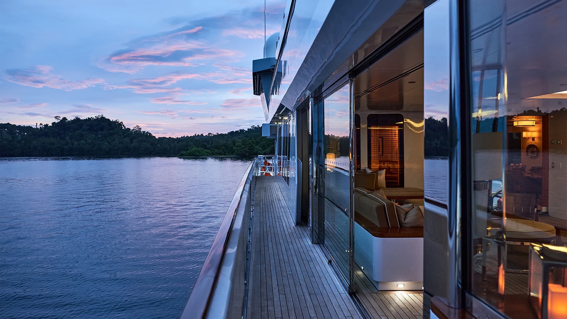 SuRi | Expedition Superyacht | Explorer Yacht | EYOS