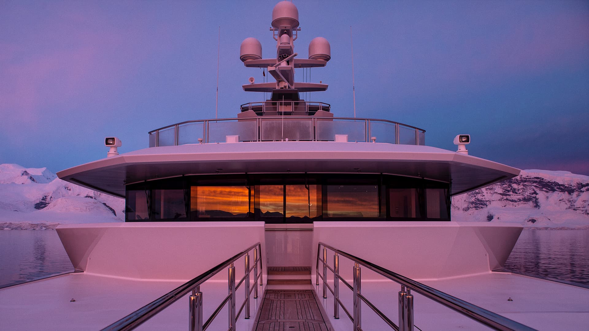 Cloudbreak | Expedition Superyacht | Explorer Yacht | EYOS