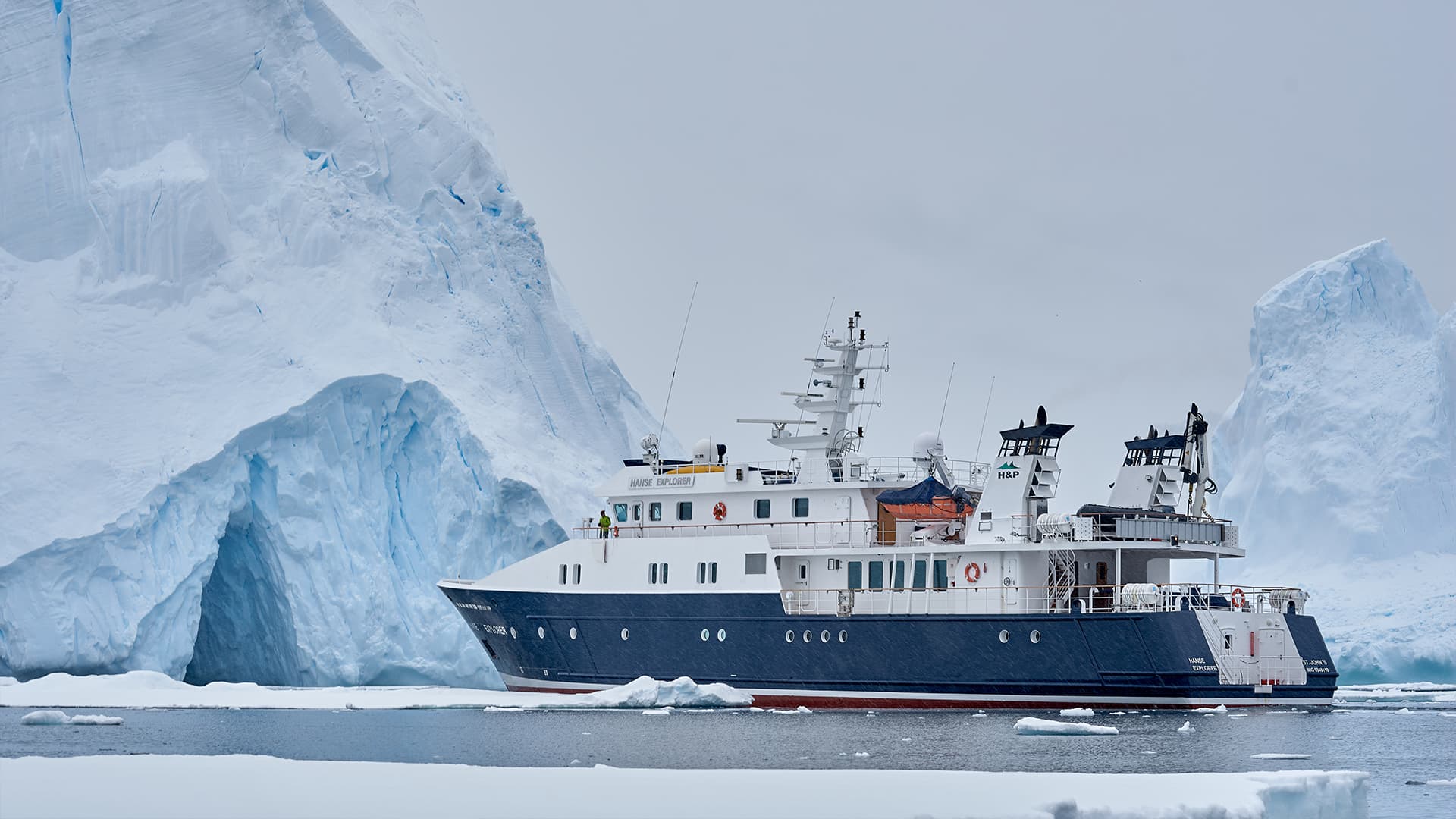 Hanse Explorer | Expedition Superyacht | Explorer Yacht | EYOS